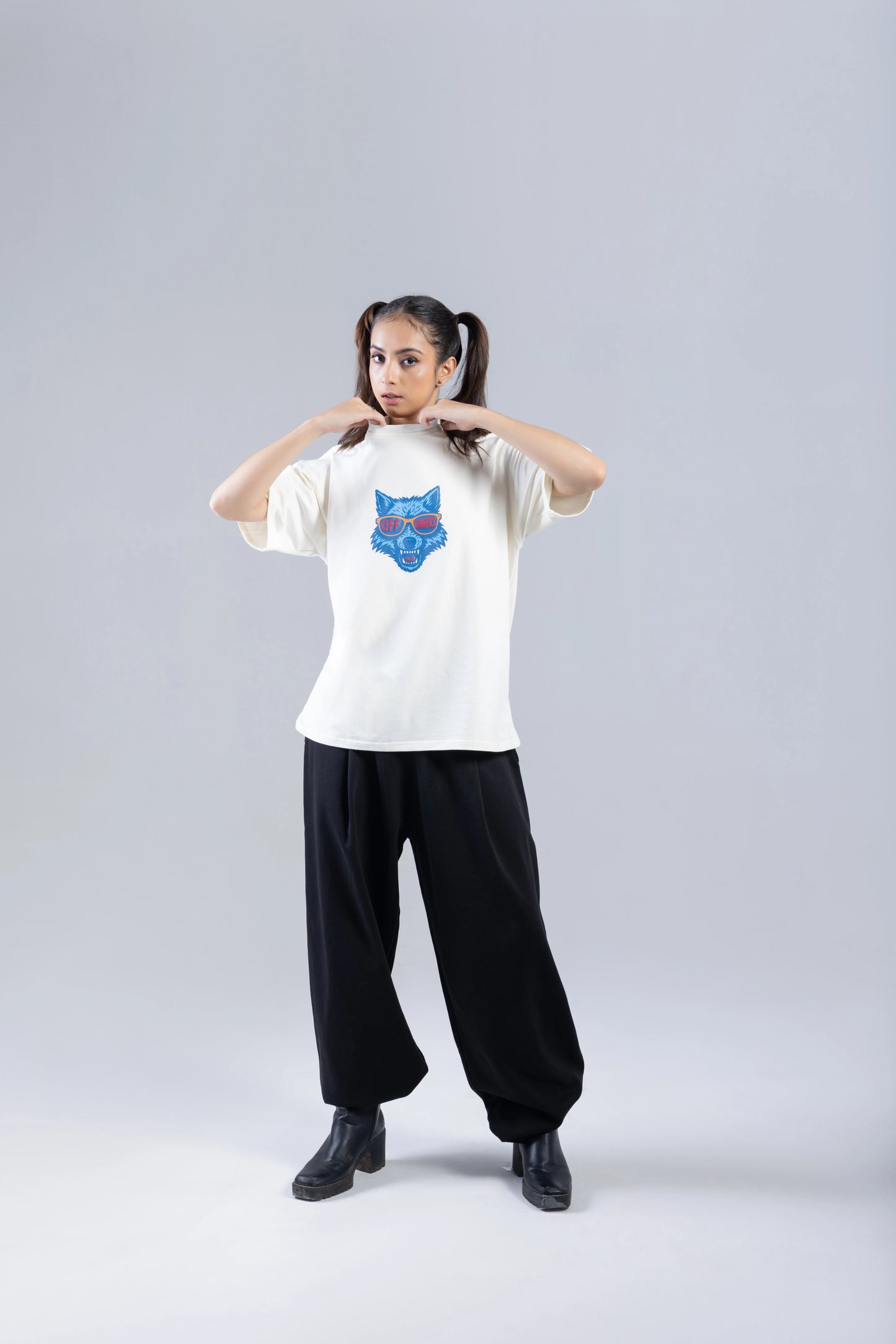 "Caught You Looking" T-Shirt – OFF SINNERS